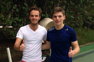 Max arrives in Brazil - news.verstappen.com